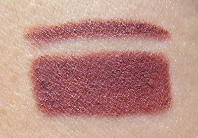 Bon Vivant Beauty: Essence Soft Berry Lip Liner