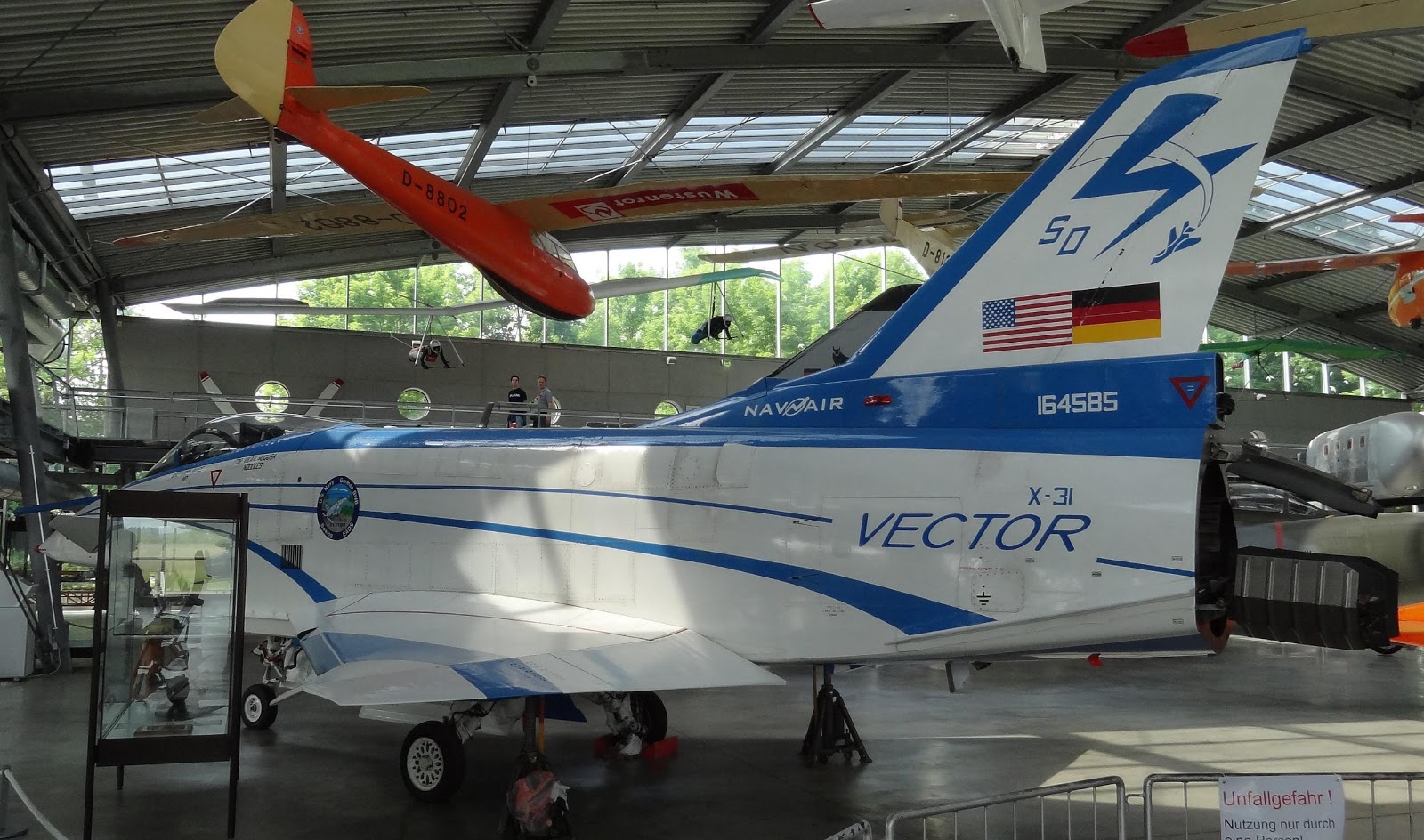 Plastic Models on the Internet: Experimental aircraft walkaround vol.1 ...