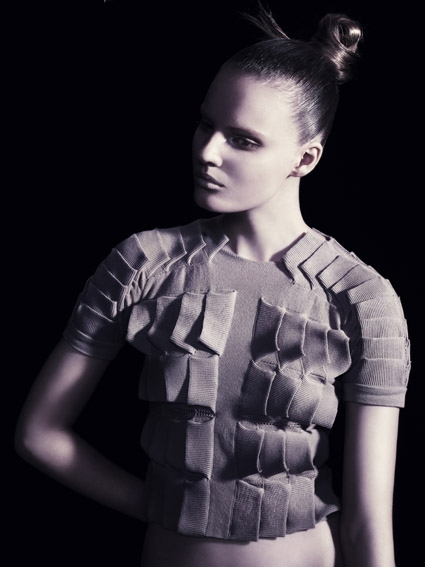"Réserve d'inspirations": "Sandra Buckland, une créatrice de mode ...