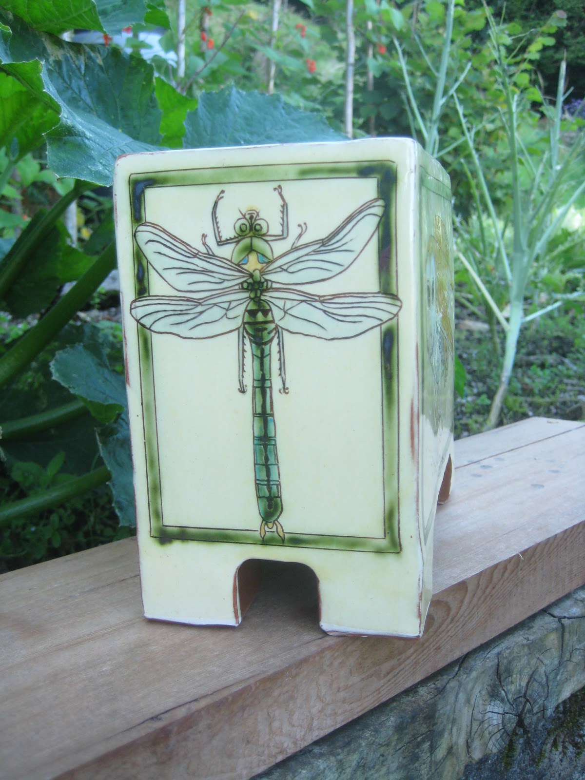 Brampton Pottery: flower brick