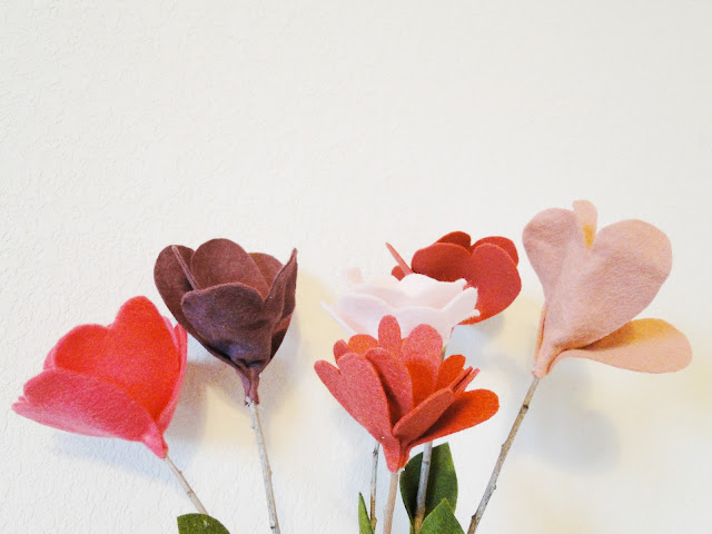 Pie N' the Sky: Fancy Felt Flower DIY