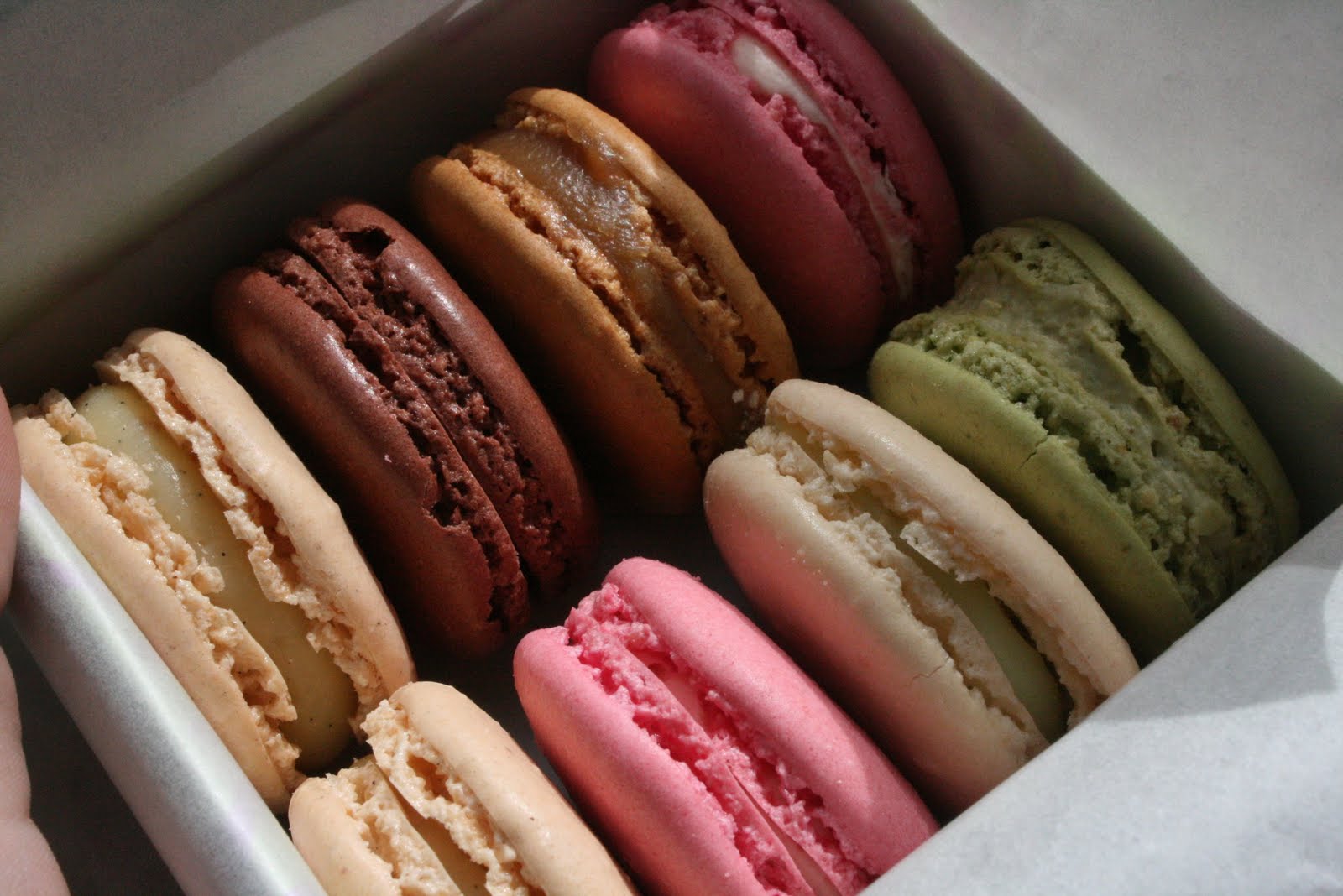 Mademoiselle Macaron: Les Macarons