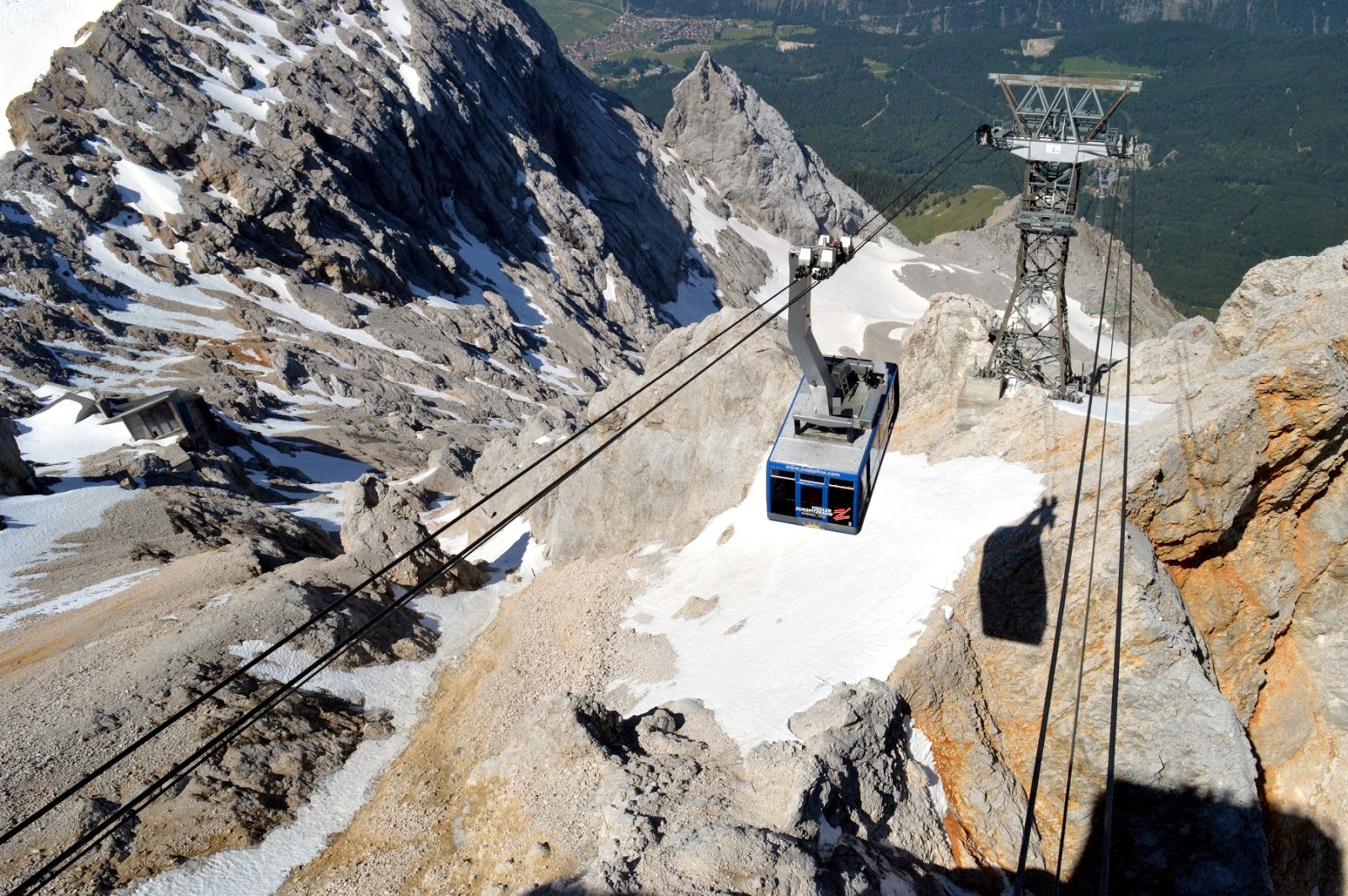 Tour dello Zugspitze: emozioni alpine sul tetto della Germania ...