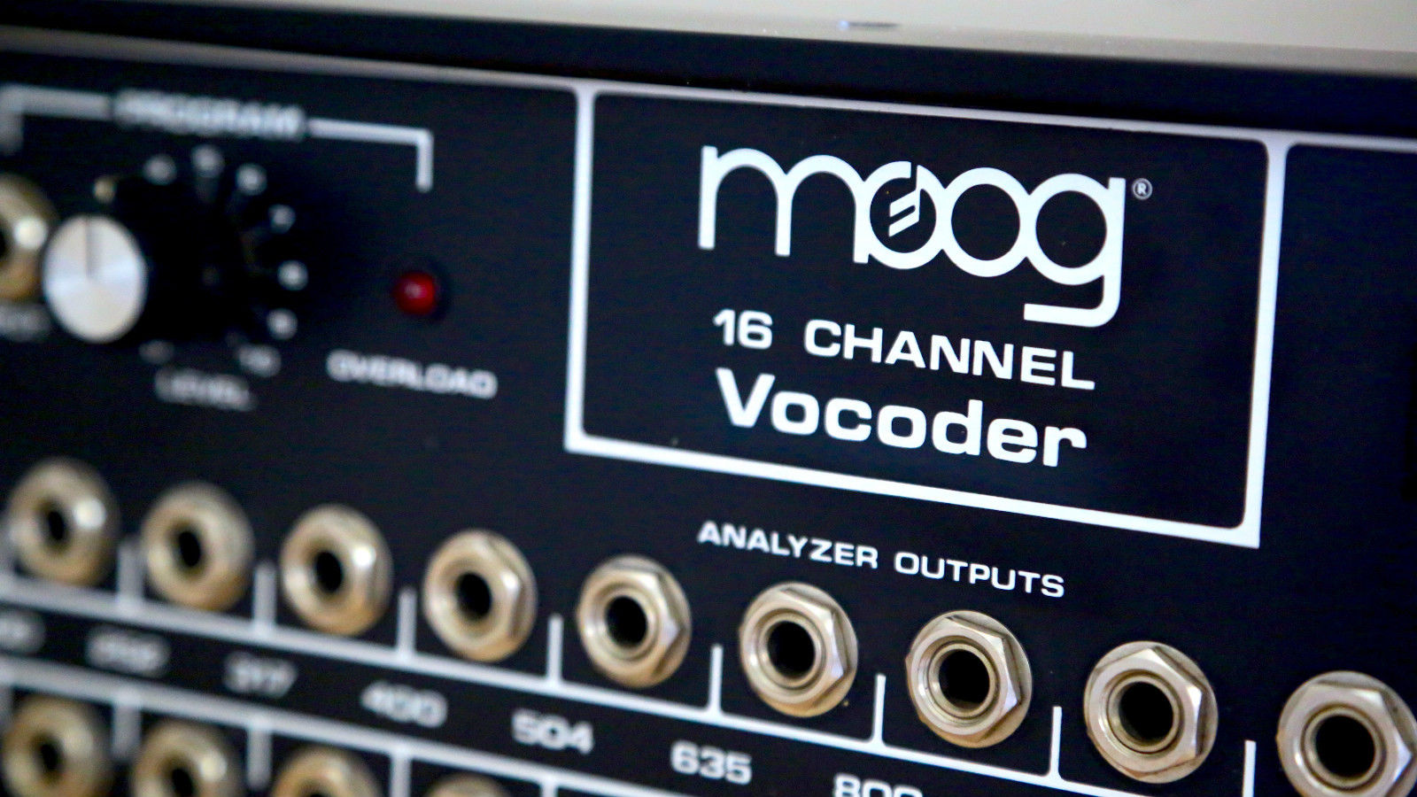 MATRIXSYNTH: Vintage Moog Vocoder 327a SN 1100