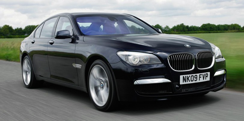 car: bmw m7