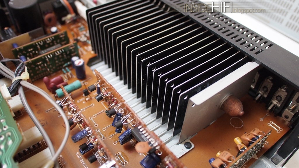 Inside Hi-Fi: Technics SU-Z65 (SU-Z65-EI)