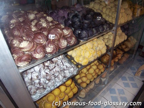 Glorious Life and Food - in Photos: Panaderia - The Philippines Bakery ...