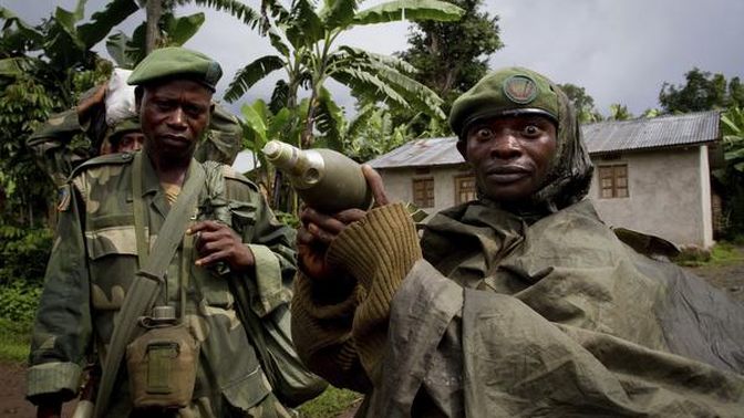 Studiebol: De dodelijke strijd om goud in Congo; Klaas van Dijken en ...