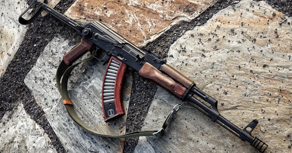 Ak47 Underfolder Wallpaper