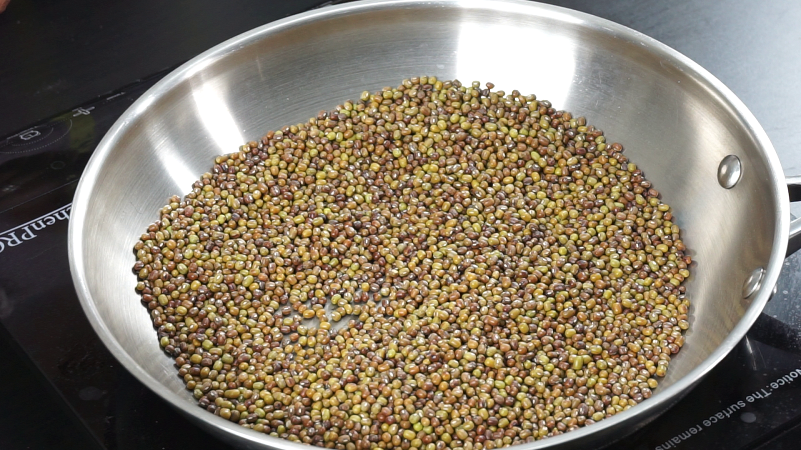 Munthiri Kothu Recipe | Steffi's Recipes