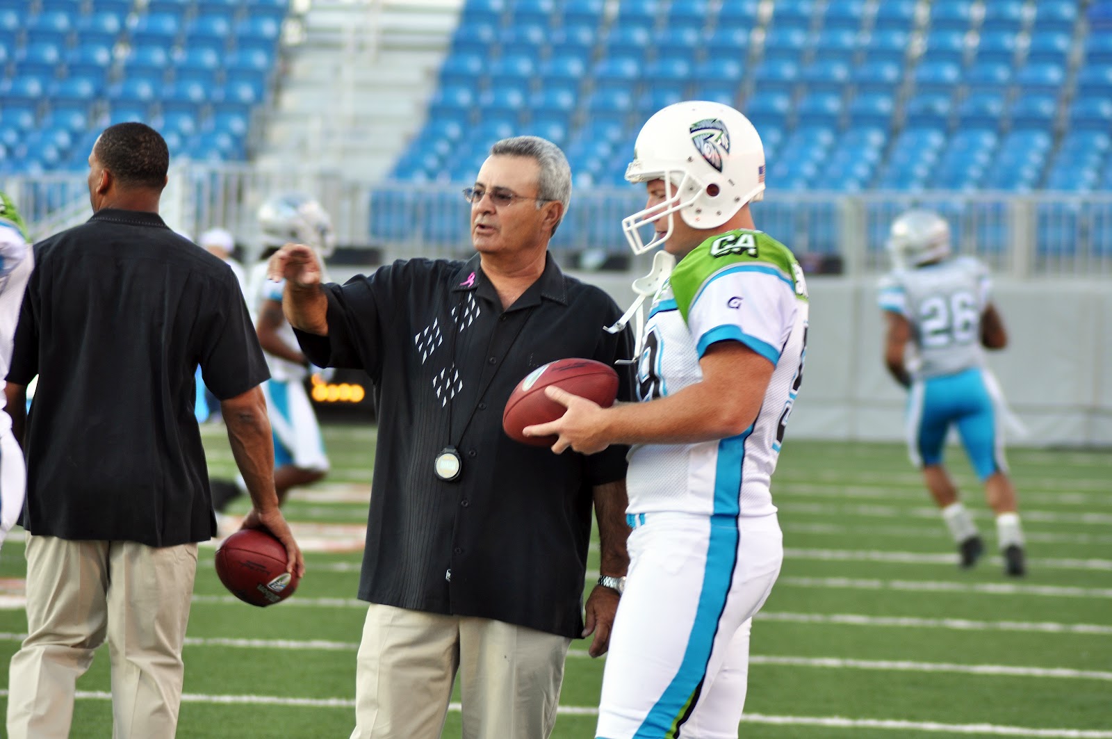 Coach Zauner's Blog...: NFL Snappers - The Vital Man in the Kicking Game