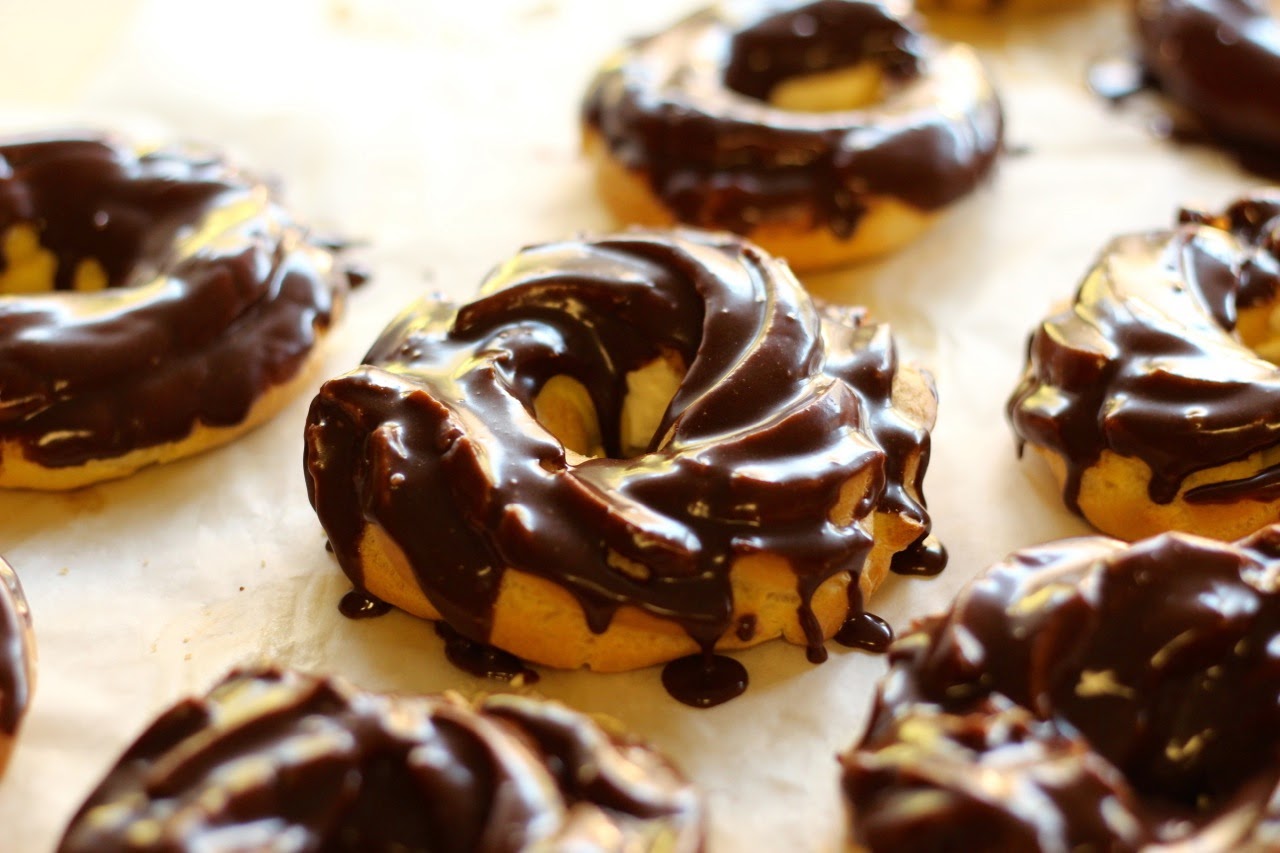 UndomestiKATEd: Chouxnuts