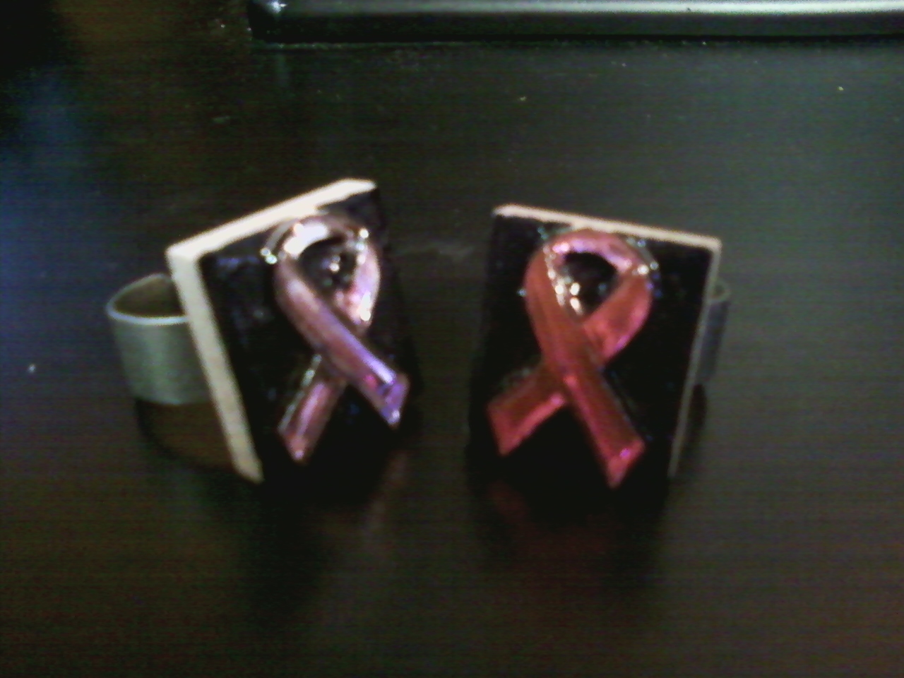 Ronnie McGrath Homemade Crafts: Cancer Awareness