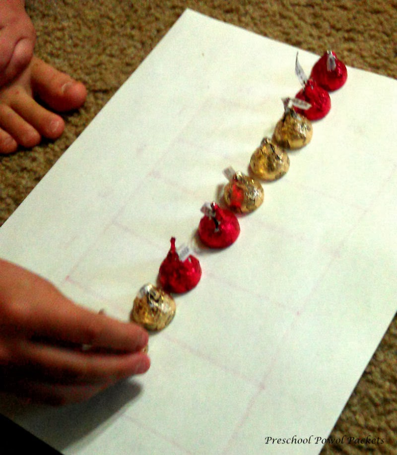 Preschool Math With Valentine Candy | Preschool Powol Packets