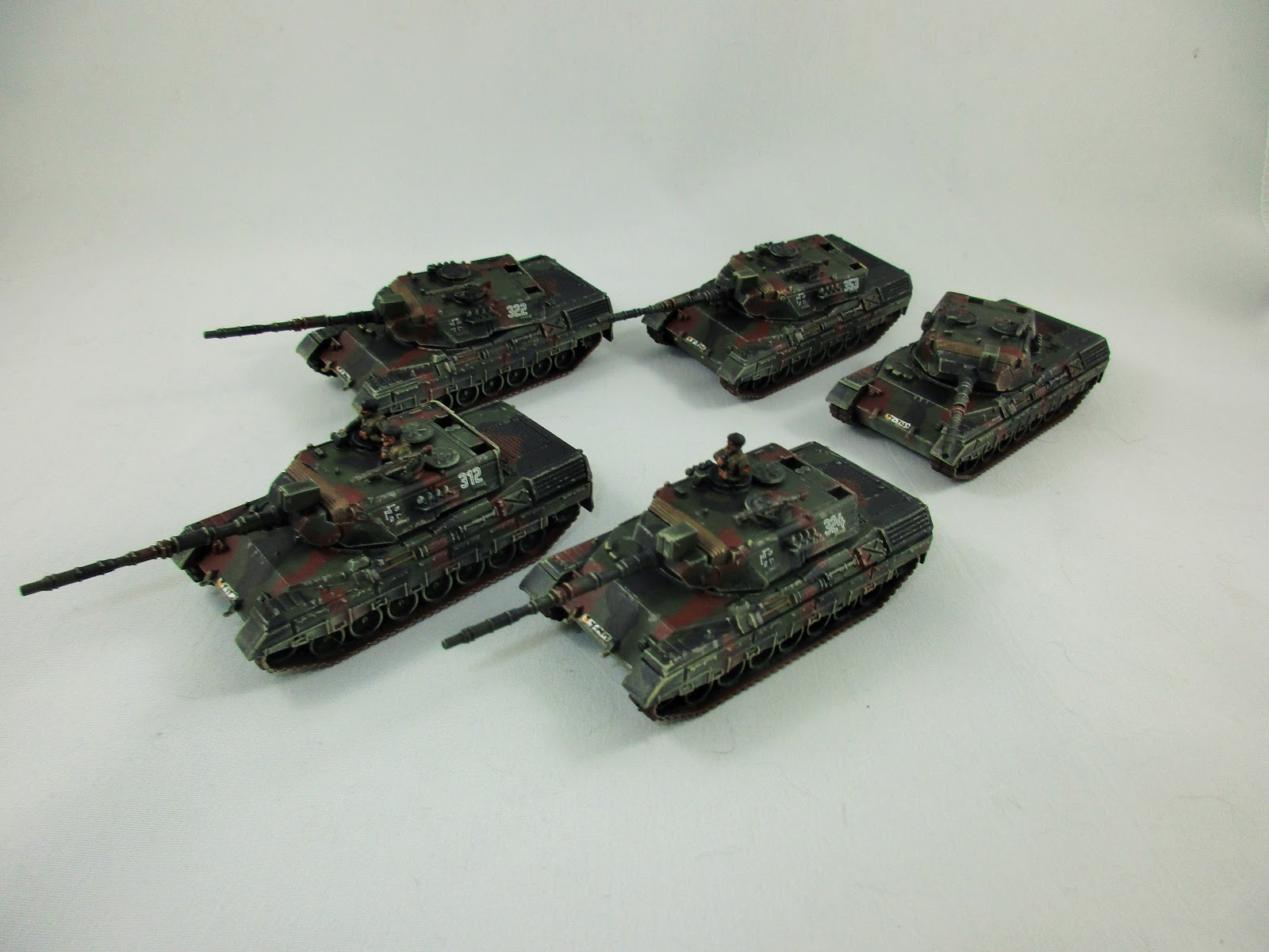 Fawcett Avenue Conscripts: 15mm PSC Bundeswehr Leopard 1s