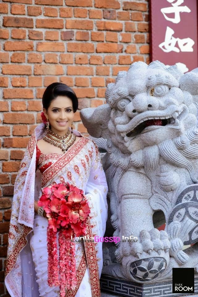 Gossip Lanka News | Hot Image: Peshala Manoj Wedding