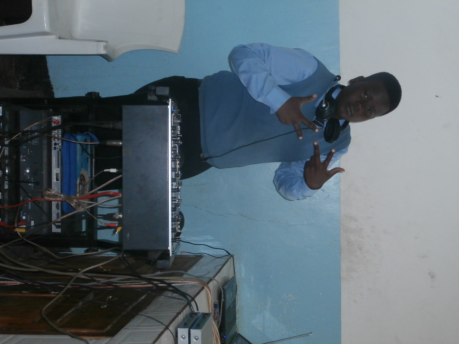 ARUSHA MODERN SCHOOLS LTD