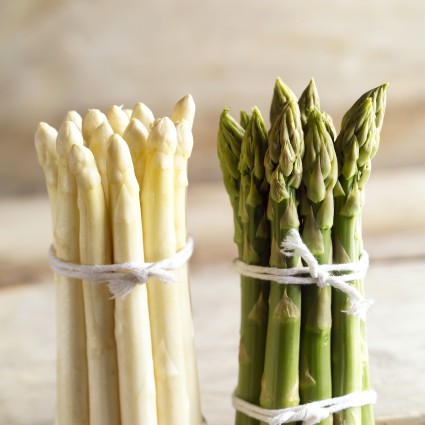 foodweb: 2 recepten met Asperges, Wit en Groen!