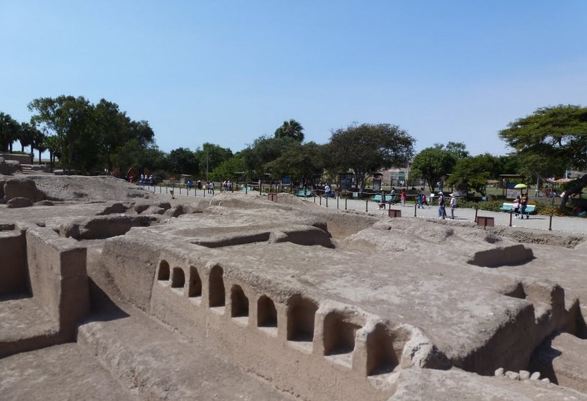 ArqueoLugares: Huaca CRUZ BLANCA / MARANGA. Lima. Perú