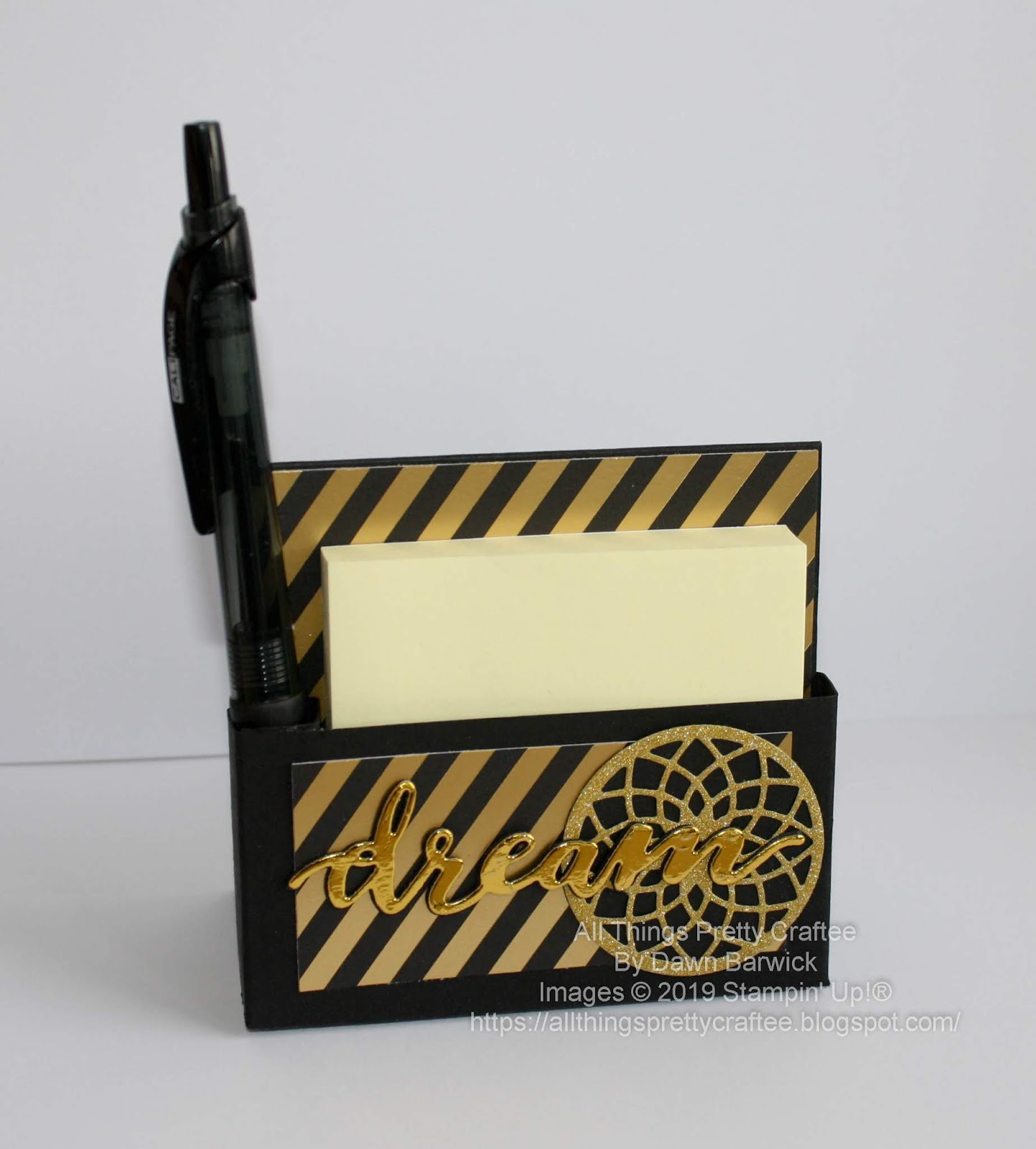 All Things Pretty Craftee: Free Standing Post It Note Holder