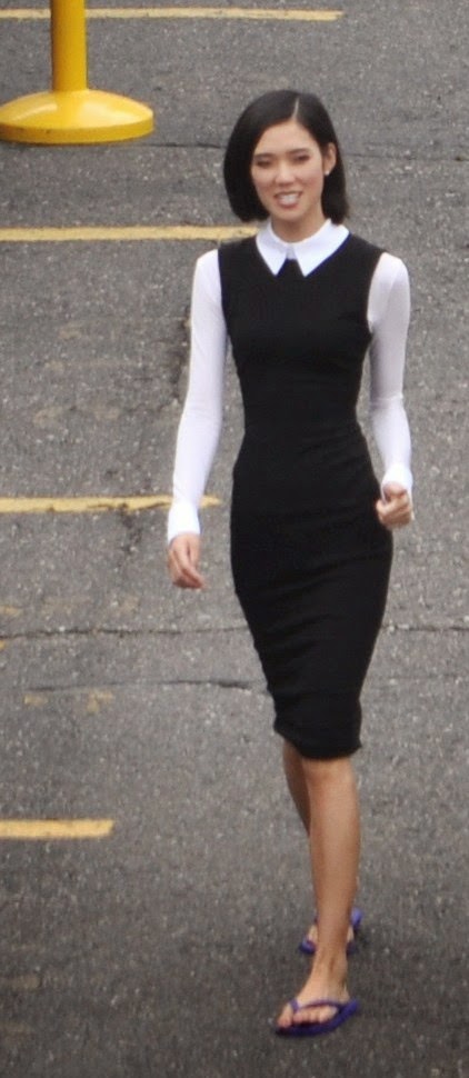 SNEAK PEEK: "Batman v Superman: Dawn Of Justice" - 'Mercy Graves'