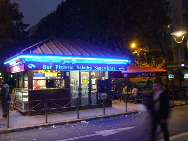 Under the Burning Bridge: La Place Jean Macé, Lyon