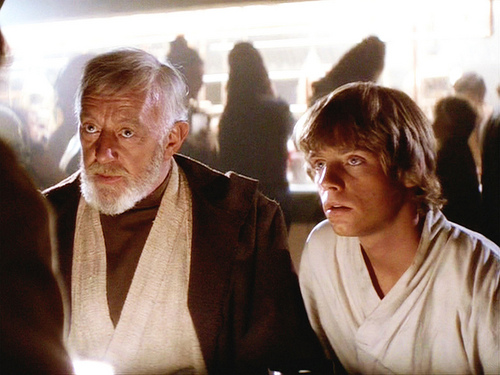 Cine y otros fantasmas: Cinecritica. Star Wars. Episodio IV: Una Nueva ...