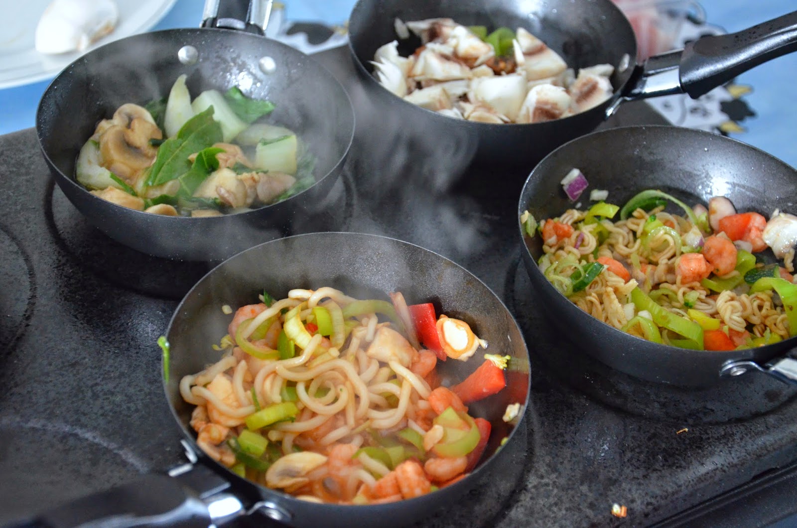 World Full of Polish: Wok-gourmetten met Pasen
