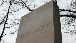 What I Read Yesterday: Steve Jobs's College Name Is REED! Steve Jobs's ...
