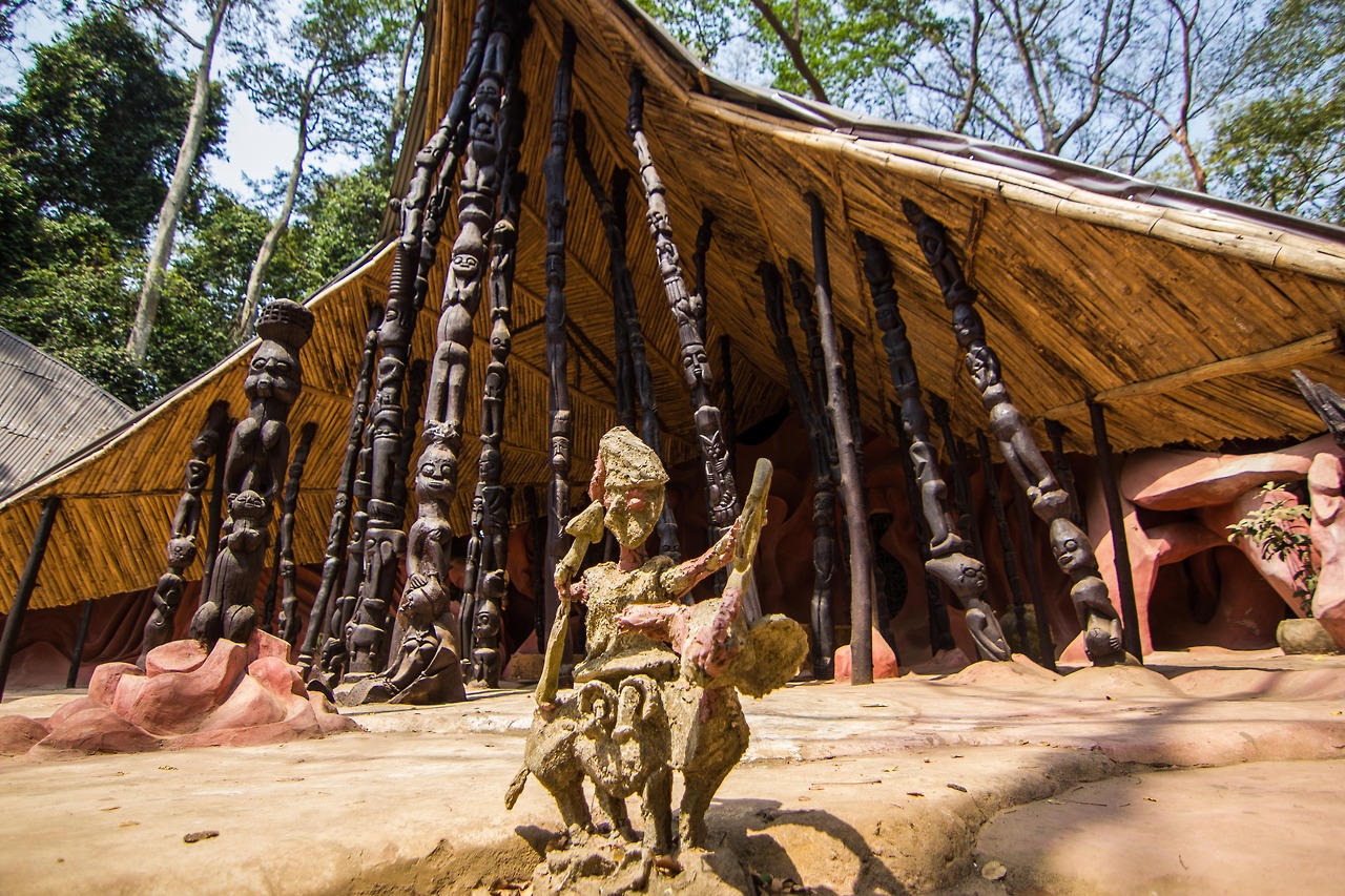 ASSOCIATION OMO YORUBA: Forêt sacrée d’Osun-Oshogbo