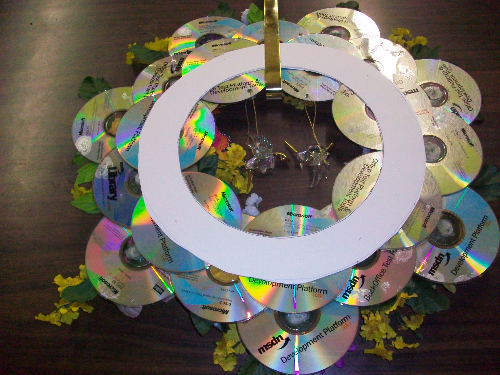 Marlene's Craft Studio - Recycled Craft Projects with Free Instructions