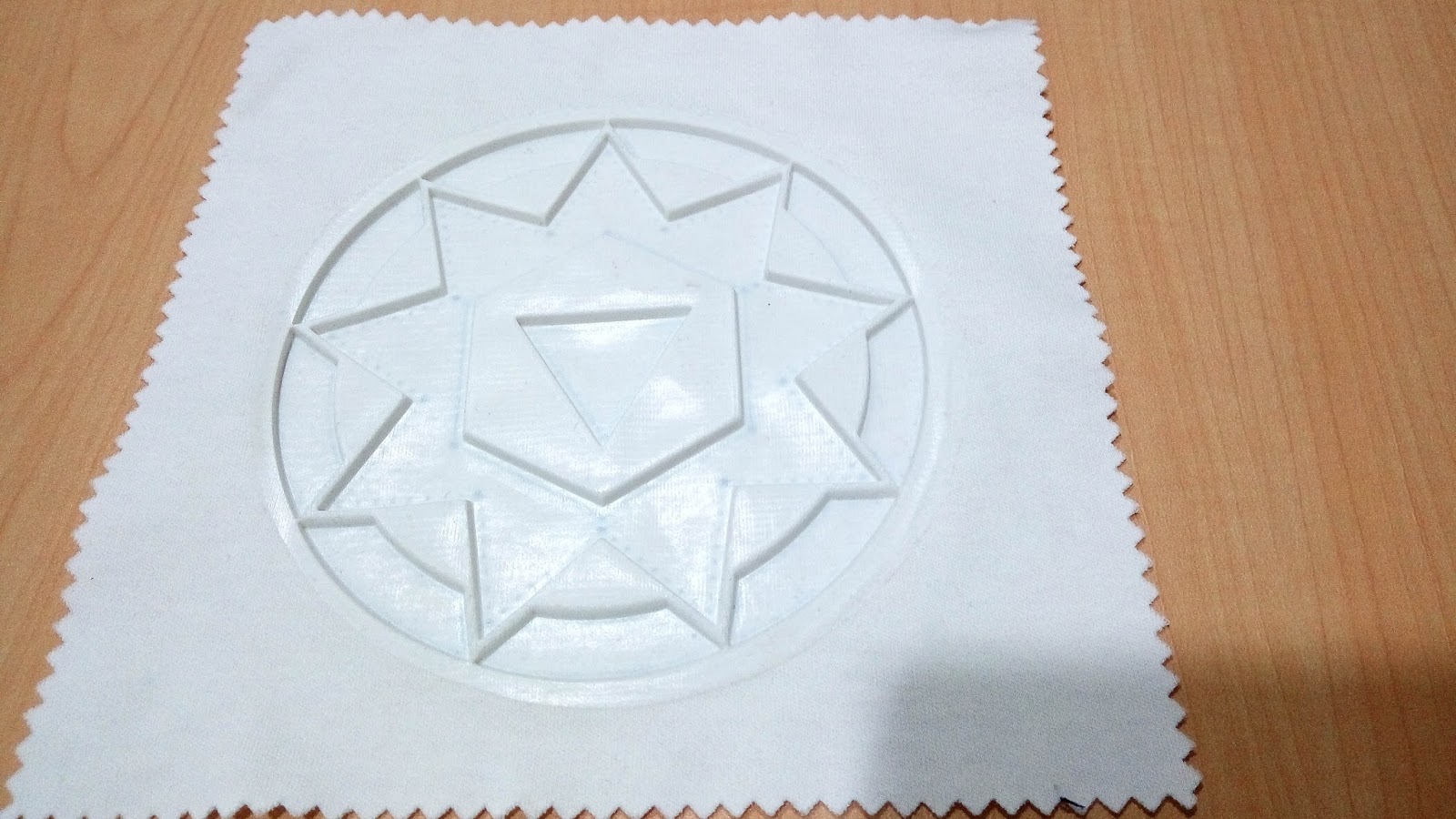 Effek Emboss pada baju atau kain dengan mesin High freq dan bahan ...