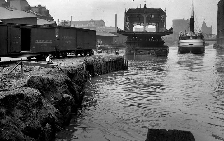 Industrial History: Adams Street Bridge