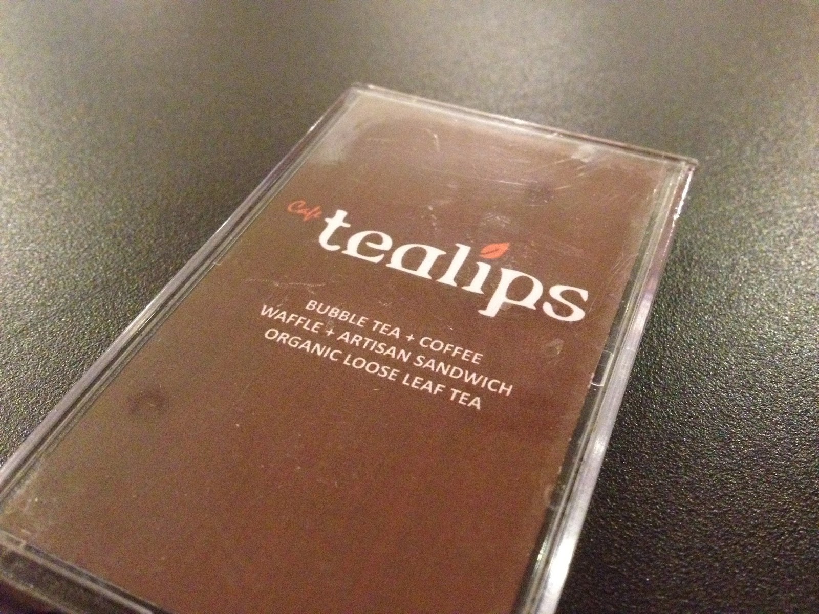 溫哥華的甜鹽巴小姐: Burnaby 好吃的Tealips 奶茶甜點店。