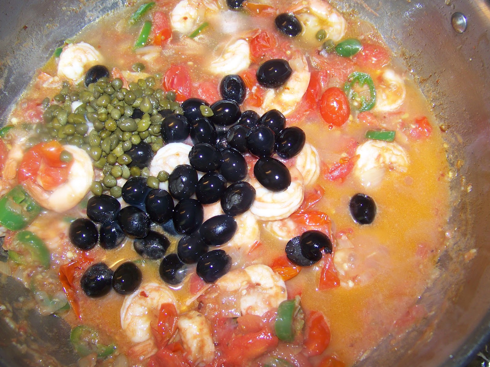 Kitchen Simmer: Spicy Shrimp Puttanesca