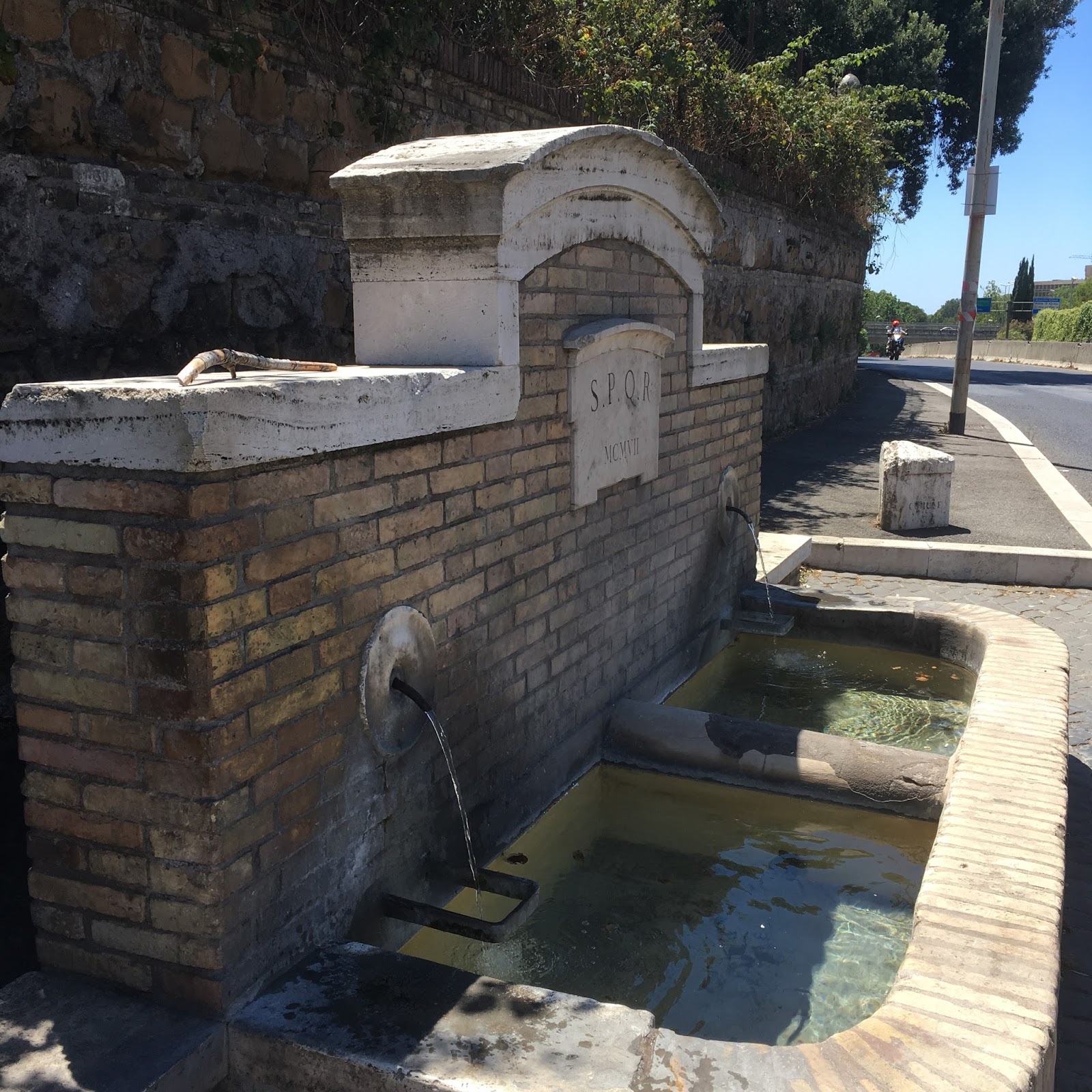 Rerum Romanarum: Fontanile di Via Aurelia