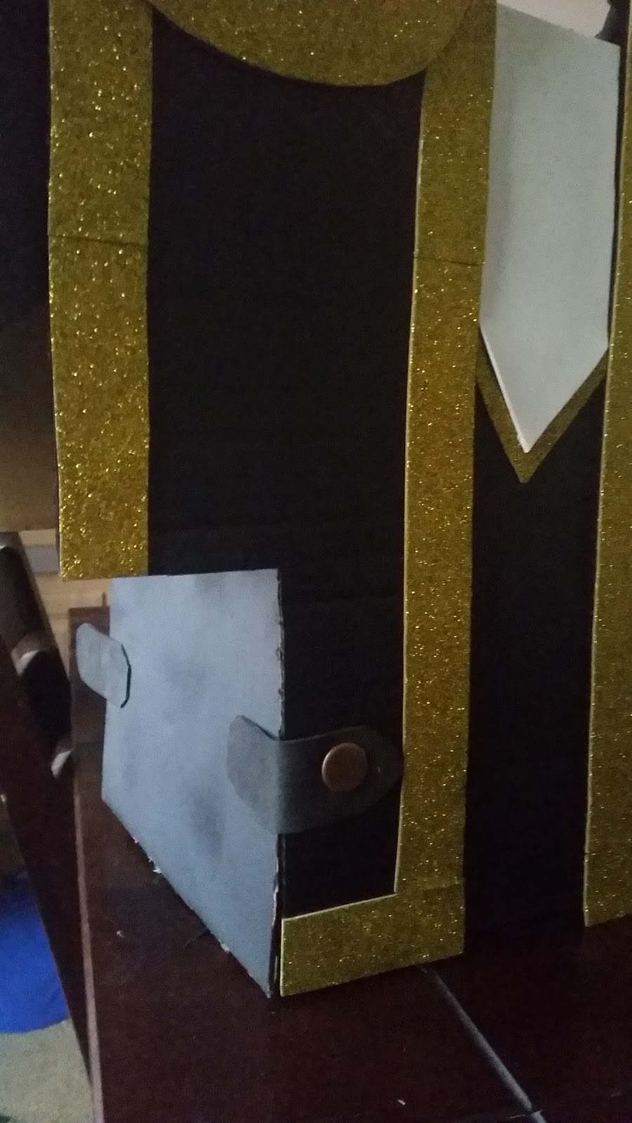 Geeky Mom Extraordinaire : Manolo Sanchez Costume from The Book of Life