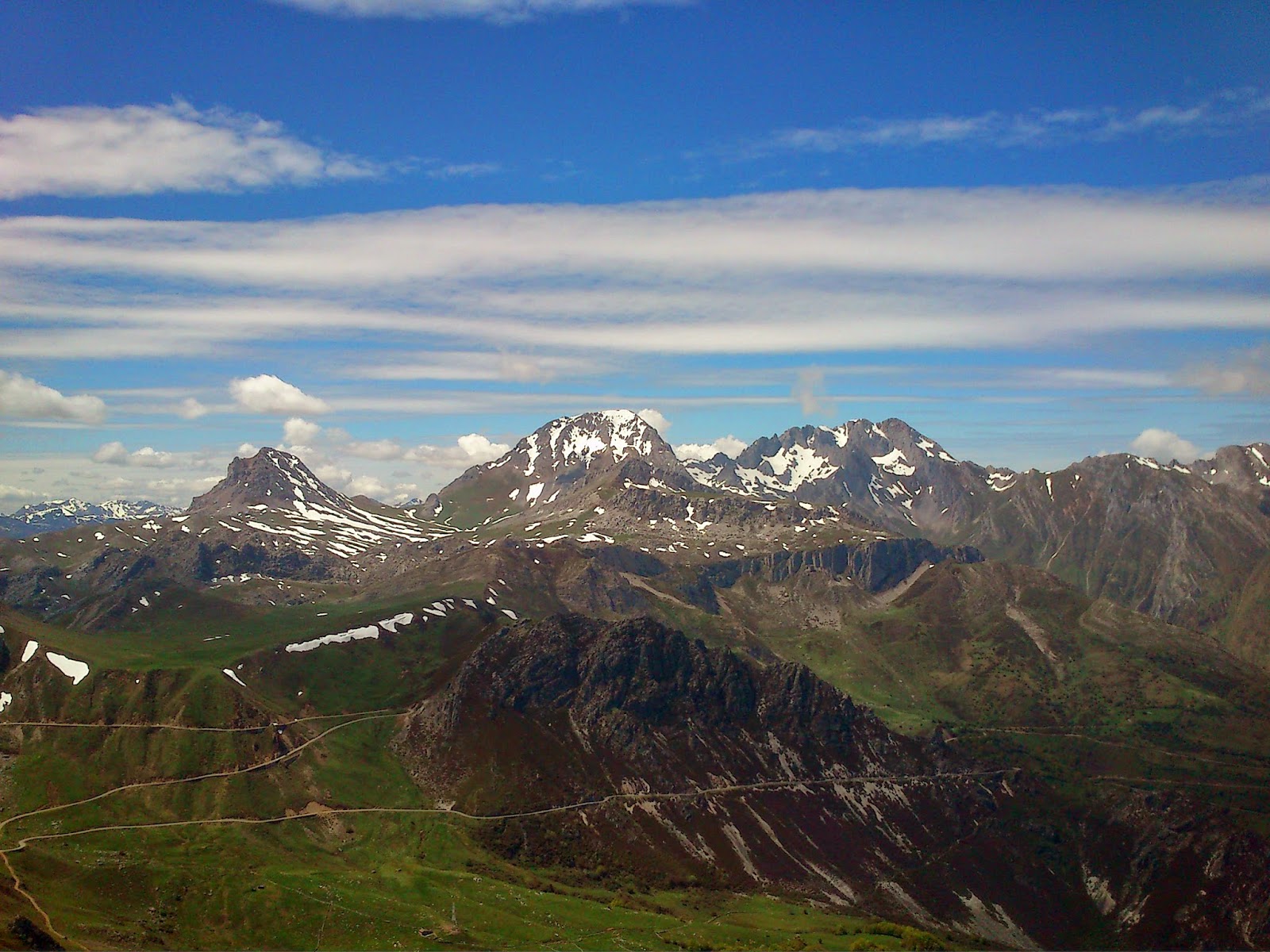 Pateos Montunos: Ascensión a la Tesa, Mesa y Almagrera por la foz de la ...