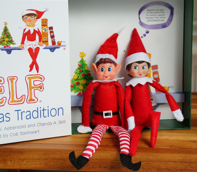 Doudou, maman, papa et moi: Le lutin sur l'étagère {The elf on the ...