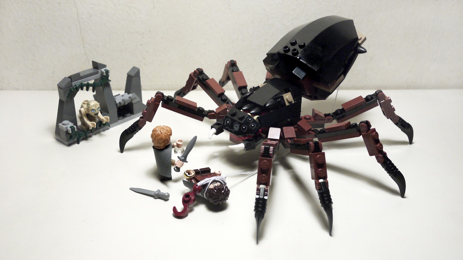 A Toy's Perspective: Lego Lord Of The Rings: Shelob Attacks!