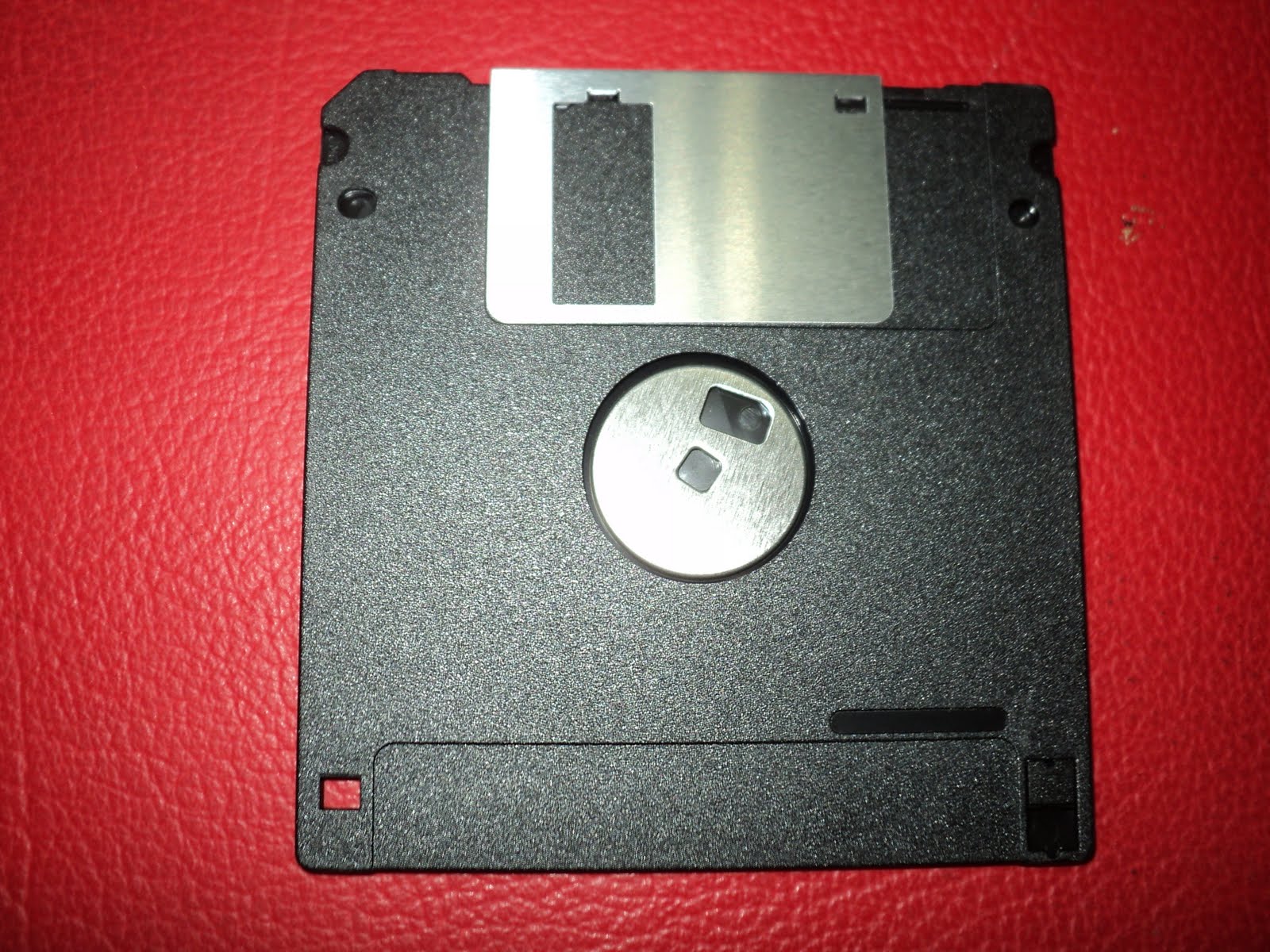 KOLEKSI PAK MAT TAHIR BARANGAN OLD SKOOL: Disket