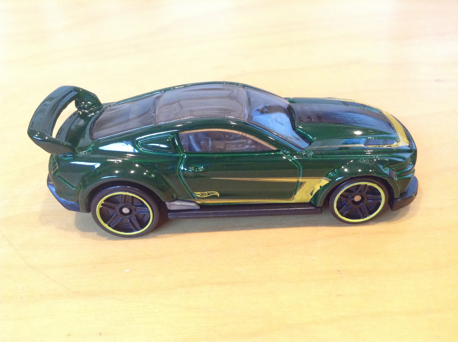 JULIAN'S HOT WHEELS BLOG: Custom '15 Ford Mustang