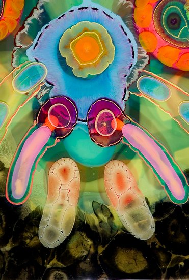 ELLA Universe: Letting it free, morphing paint and resin by Bruce Riley