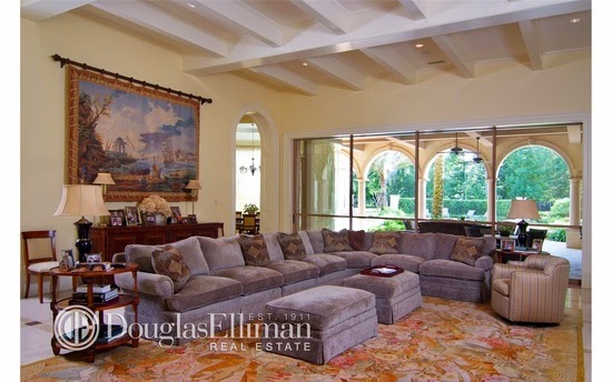 Eileen's Home Design: Mega Mansion For Sale in Baton Rouge, LA For ...