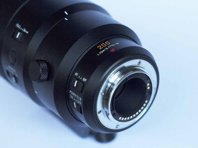 LEICA Barnack Berek Blog: LEICA DG ELMARIT 200 MM F2.8 POWER O.I.S ...