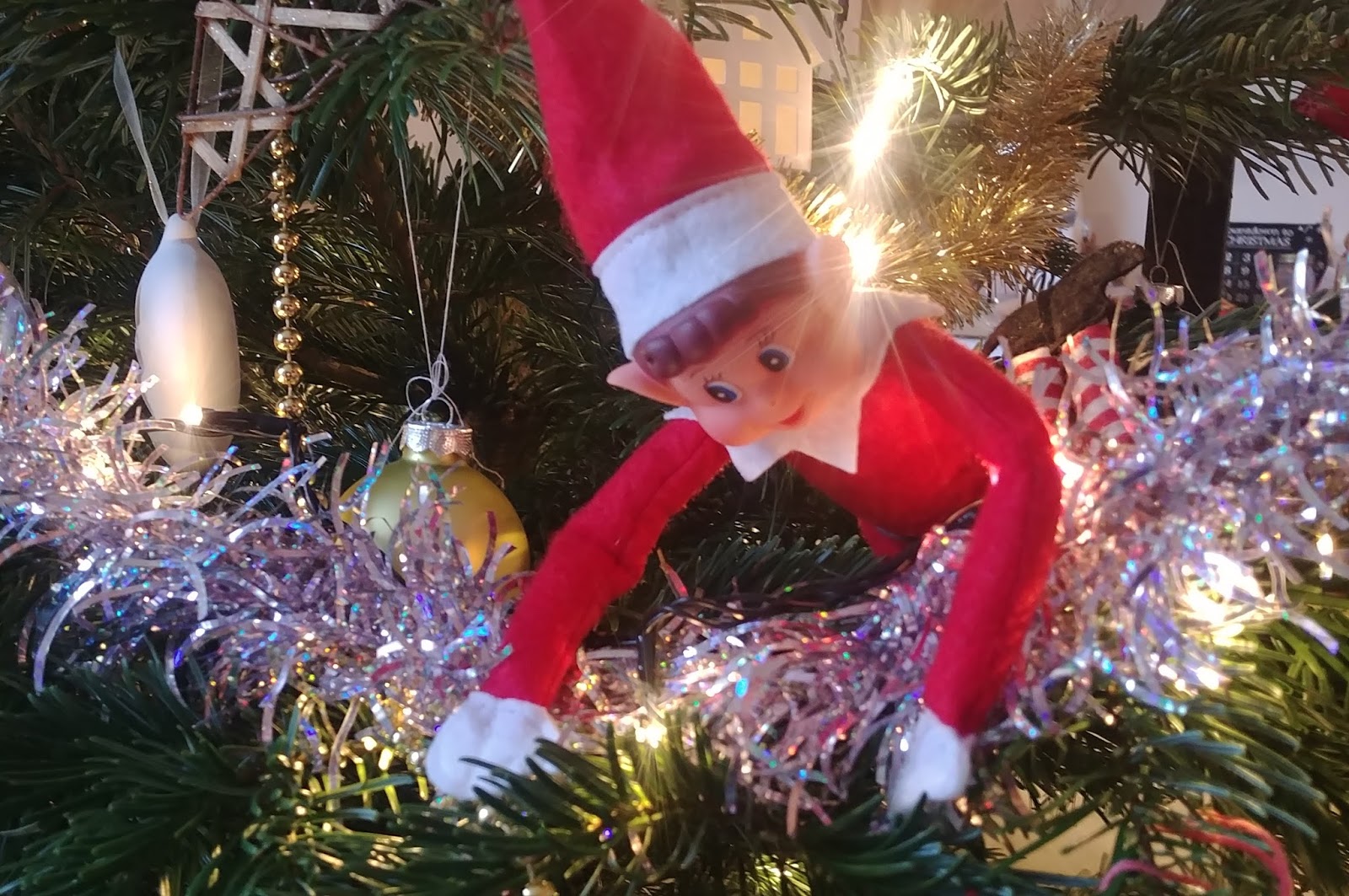 XmasProject #11 : Le lutin malicieux (The elf on the Shelf) - Les ...