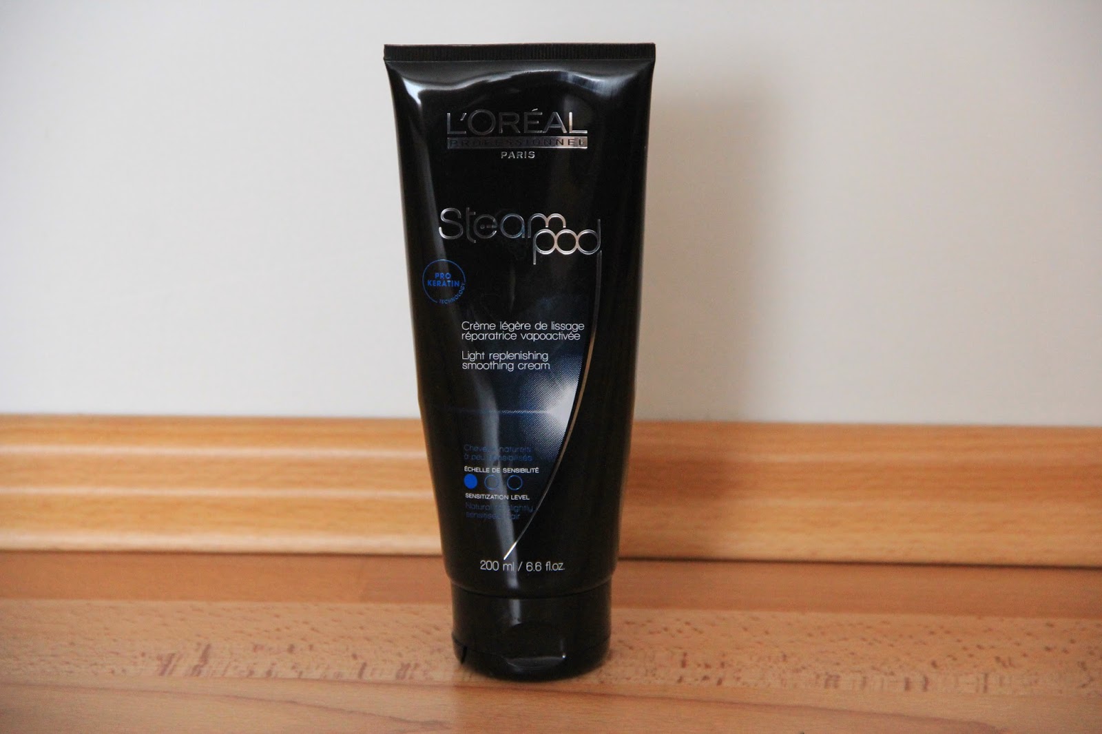 Julia Potaychuk: L'Oréal Proffesional Steam Pod Straightener