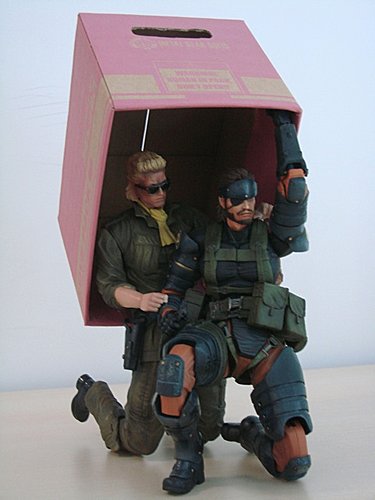 J.ME. (￣ε(#￣): PlayArts改 Metal Gear Solid Love Pack Paper Box
