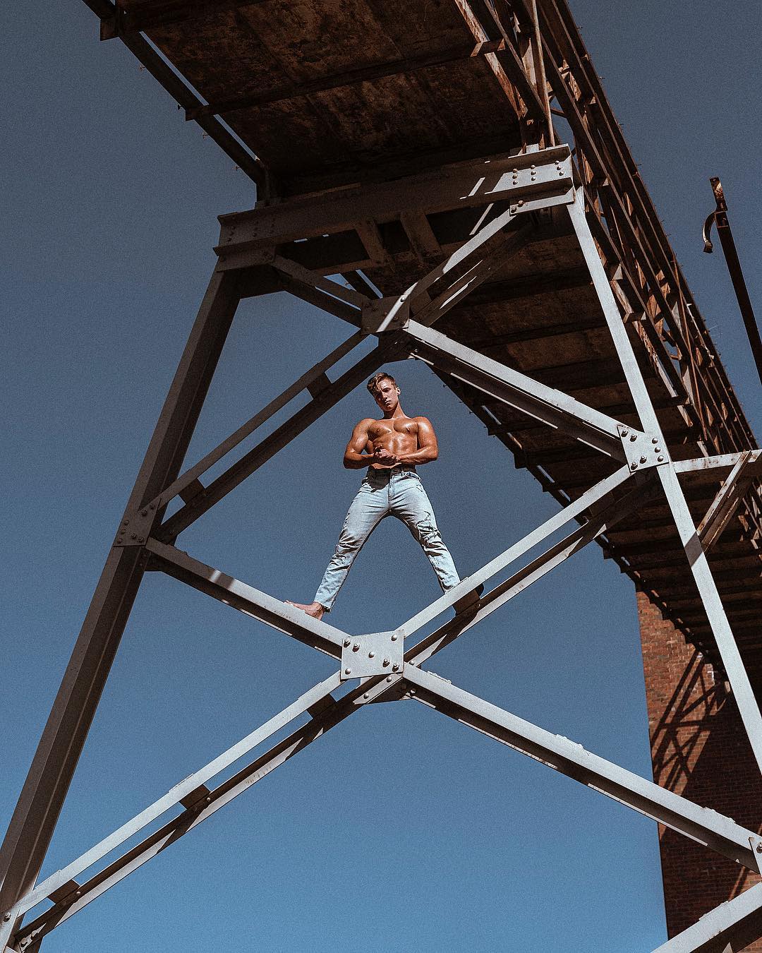 FreakAngelik: Photographer of the day: Jake O' Donnell