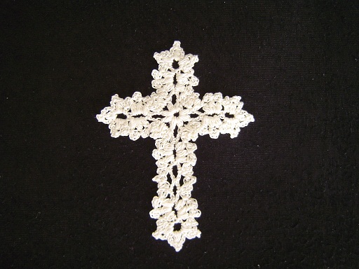 Miss Julia's Patterns: Free Patterns - 10 Religious Crosses to Crochet